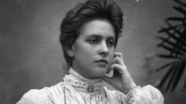 The Life and Legacy of Princess Alice of Battenberg – Mistress of the Robes